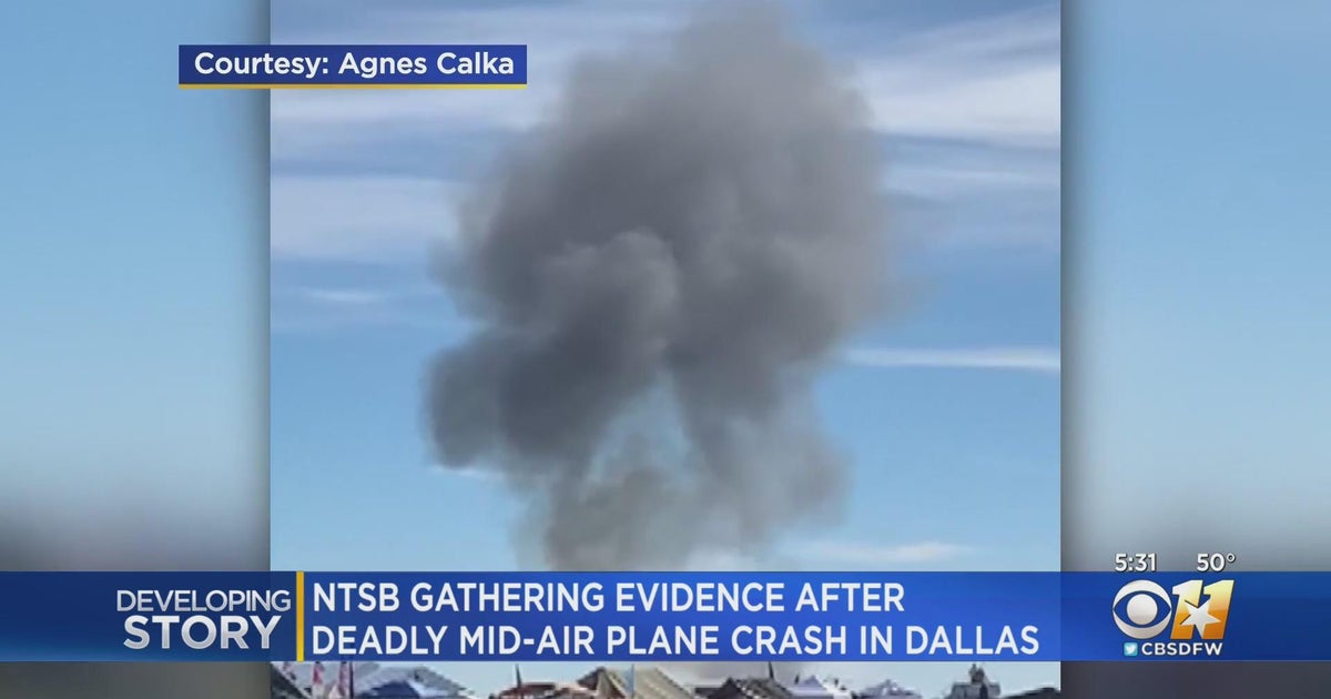 NTSB gathering evidence after deadly mid-air plane crash in Dallas ...