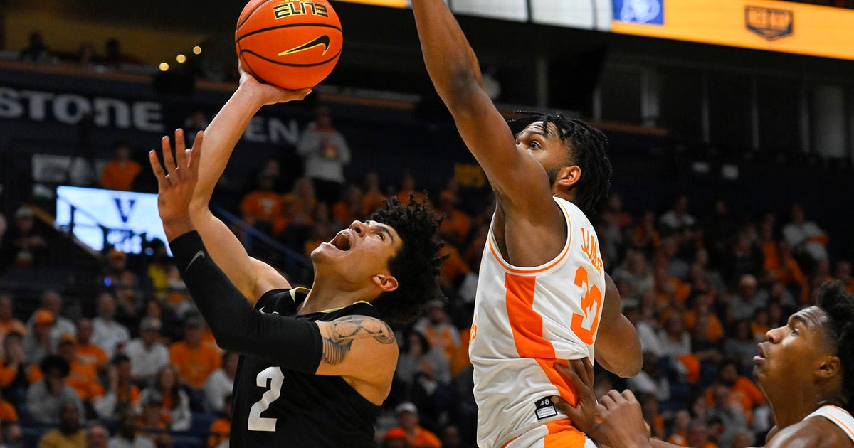 KJ Simpson leads Colorado Buffaloes to 78-66 upset of Tennessee - CBS ...