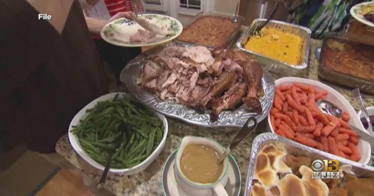 Tips on making traditional Thanksgiving meals healthier without ...