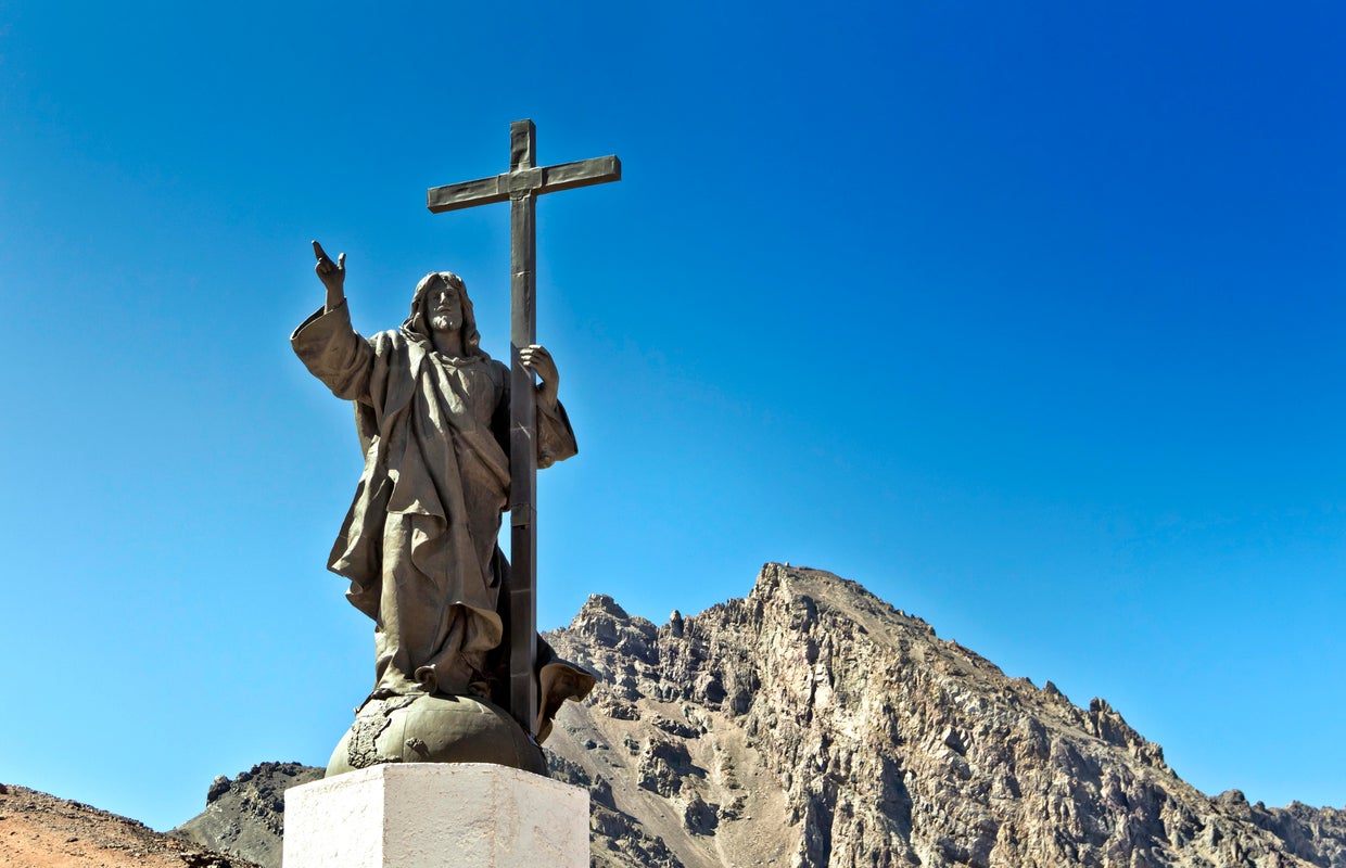 Strange border photos from around the world