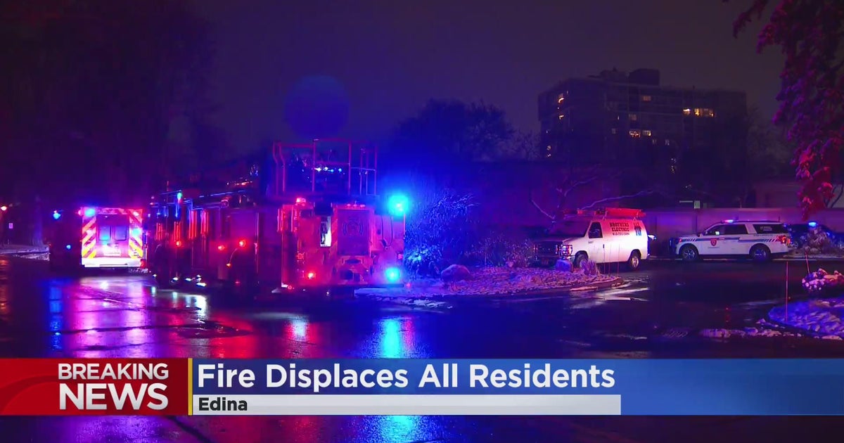 Apartment fire in Edina displaces dozens of residents - CBS Minnesota