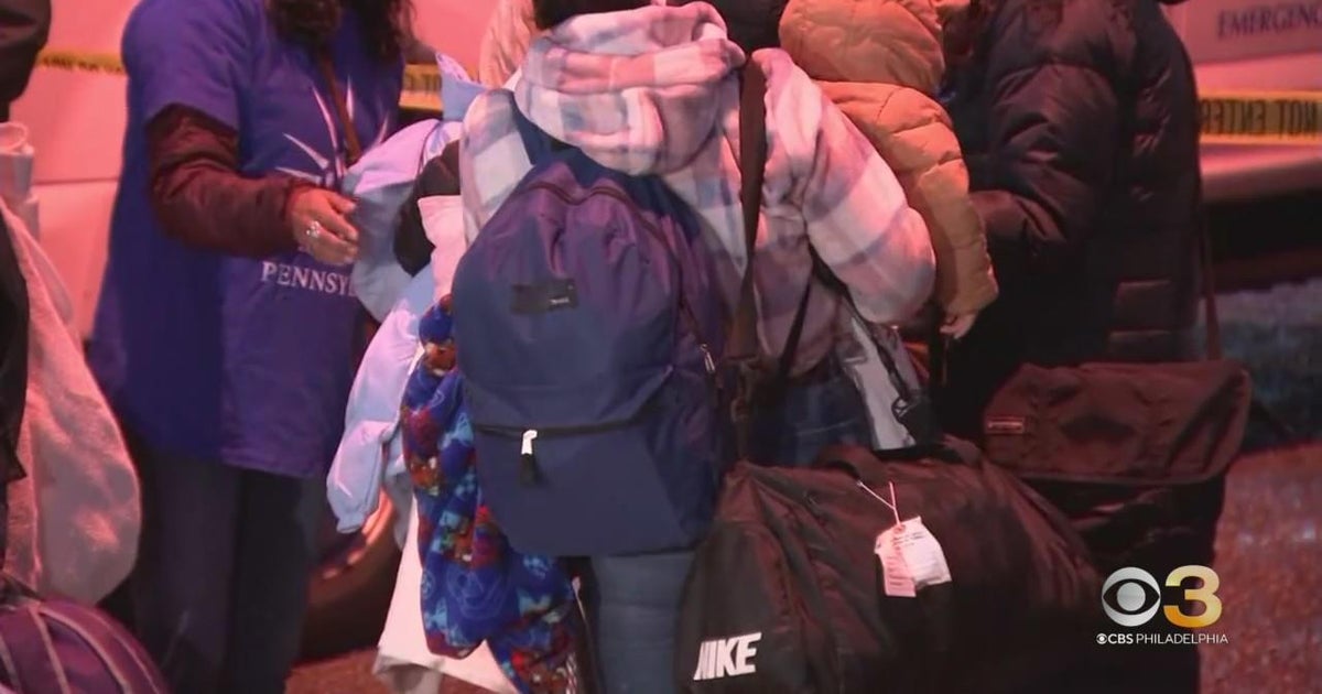 Some of the migrants from Texas arrive at welcome center in North ...