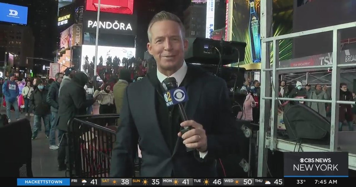 #BetterTogether: Whirlwind night with Chris Wragge - CBS New York