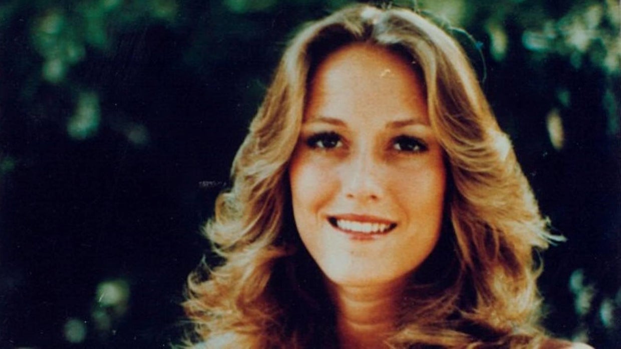 After almost 40 years, blood on a victim's glove IDs the killer