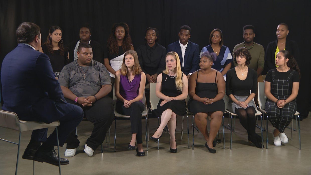 Child abuse claims go 'unfounded' in foster care: DCFS - CBS Chicago