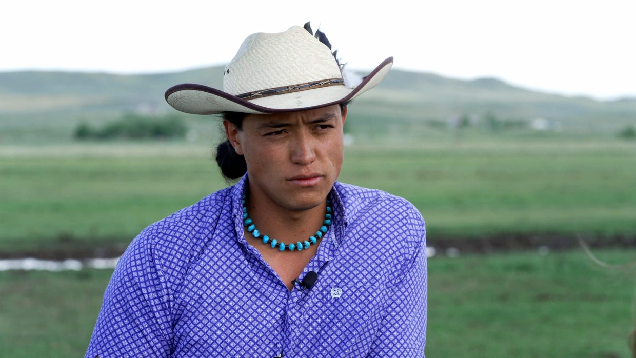 The Wyoming Honor Farm: Where prisoners learn to train wild horses - 60 ...