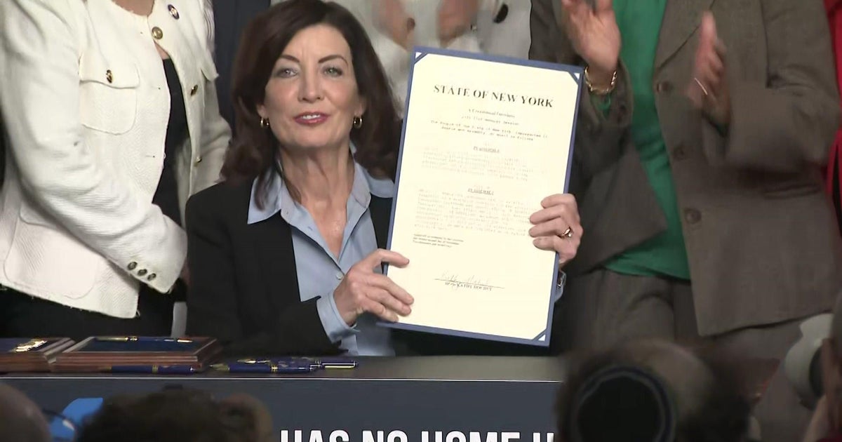 Gov Kathy Hochul Signs Anti Hate Crime Bills In Wake Of Colorado Lgbtq