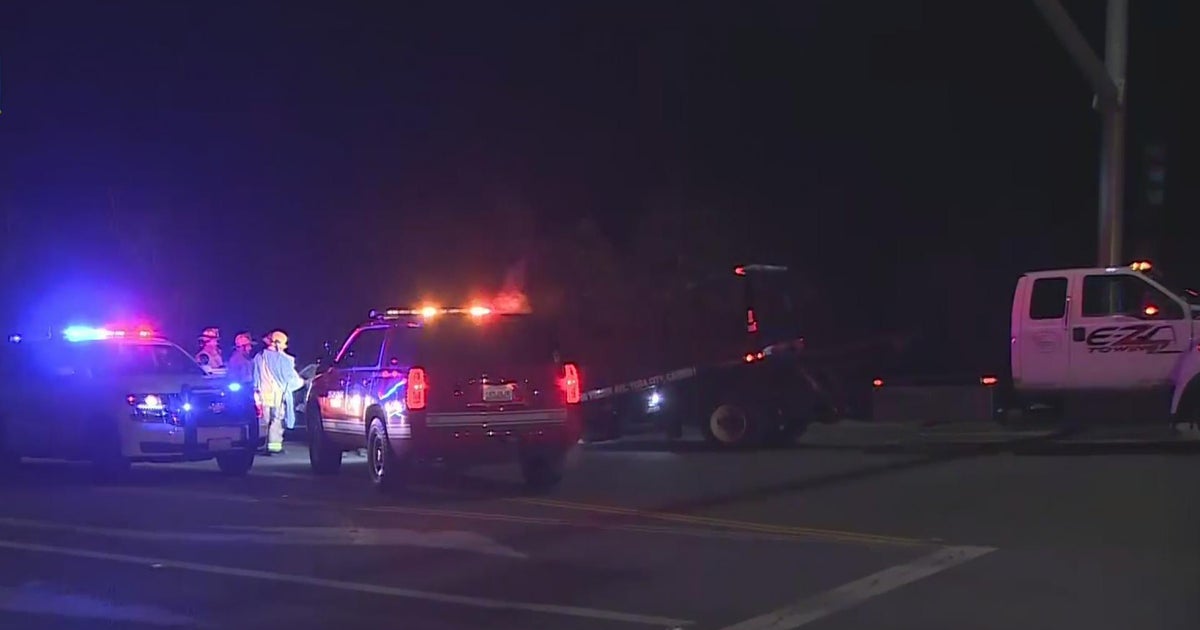 Authorities Investigate Deadly Crash Along Highway 99 In Sutter County