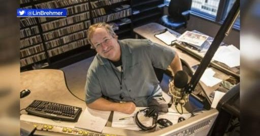 93XRT's Lin Brehmer returns to the airwaves on Monday - CBS Chicago