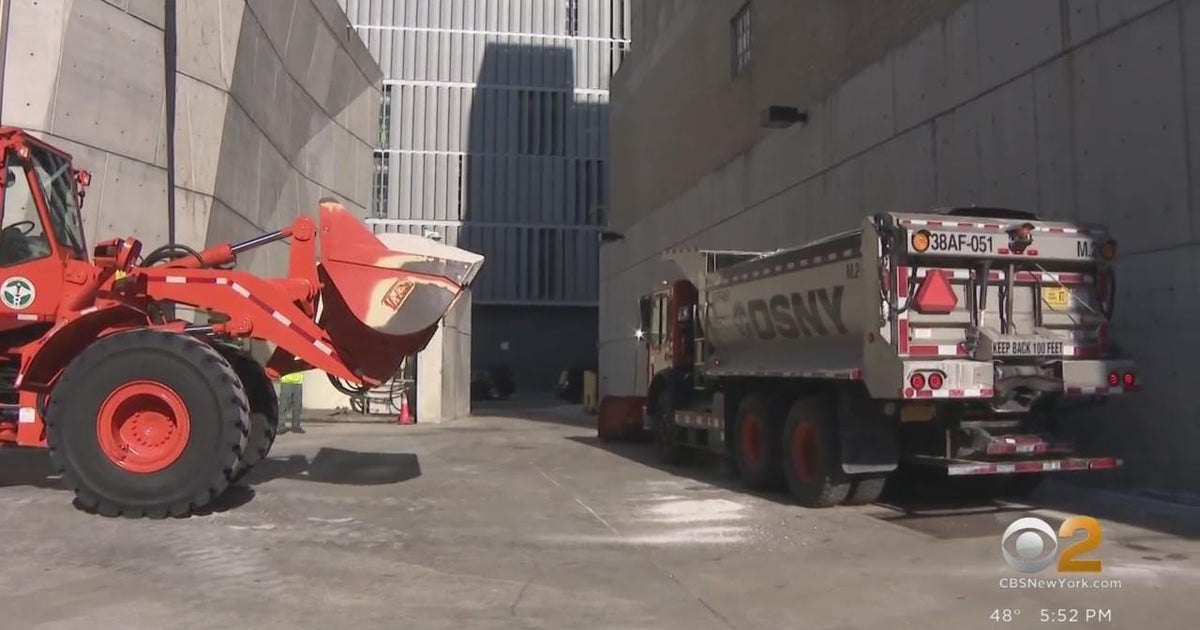 NYC Department of Sanitation gearing up for winter - CBS New York