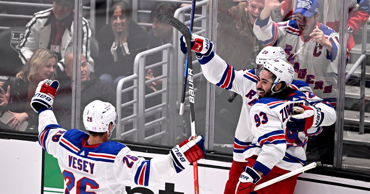 Kreider leads Rangers to comeback win over Kings - CBS New York