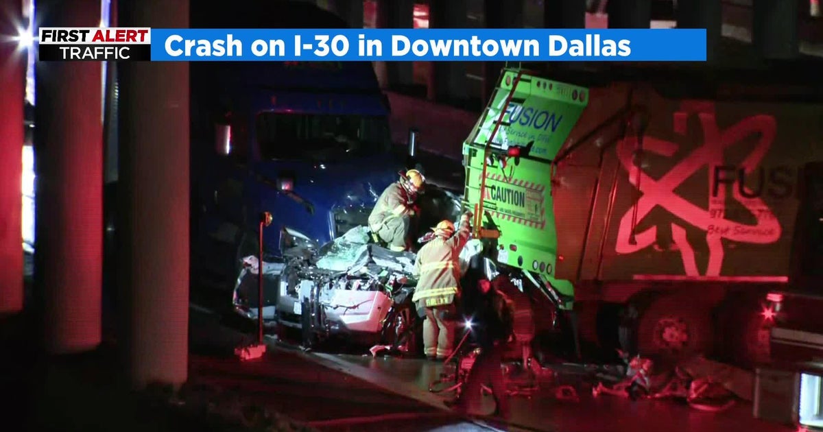 Part of I-30 in Dallas shut down over crash Wednesday morning - CBS Texas