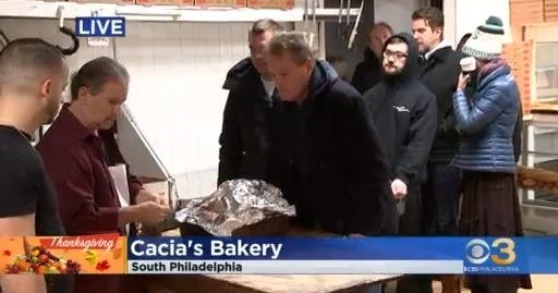 Cacia's Bakery cooks Thanksgiving turkeys for neighbors - CBS Philadelphia