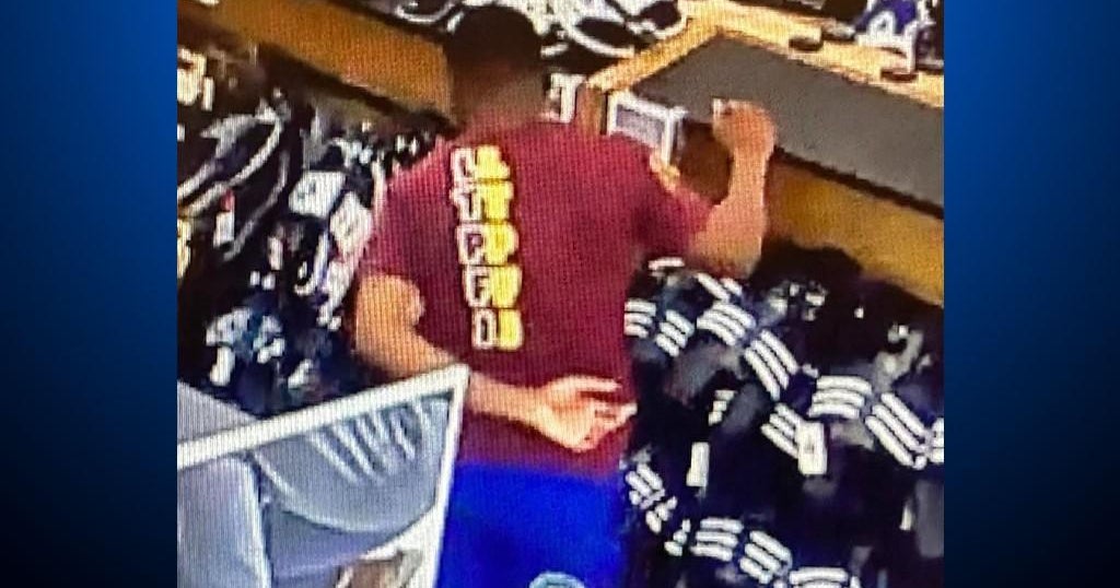 Suspect sought in indecent exposure incident at Brentwood store - CBS ...