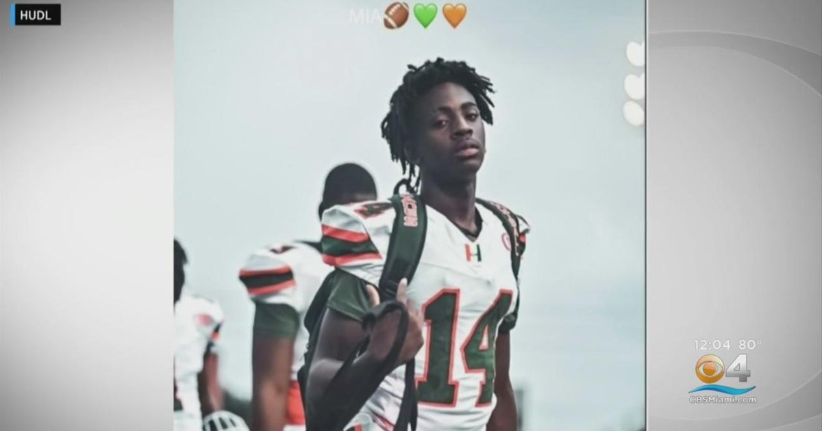 Family grieves after star North Miami High football player fatally shot ...