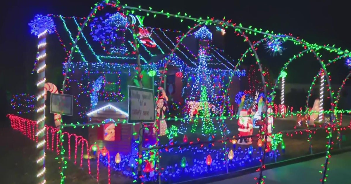 La Grange family's 3rd Joy Project light display collecting items for ...