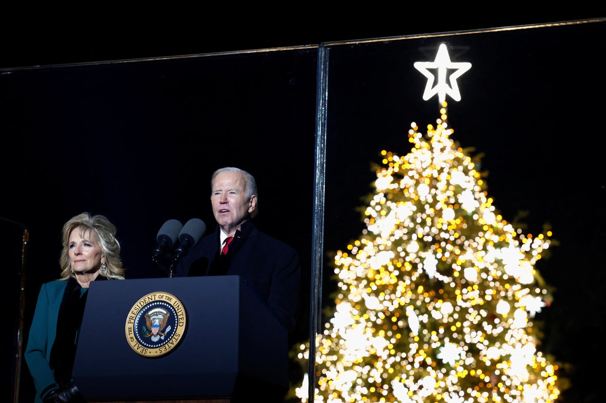 White House Christmas decorations celebrate "We the People"