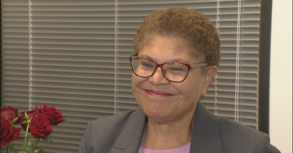 Karen Bass opens online job portal for her mayoral administration - CBS ...