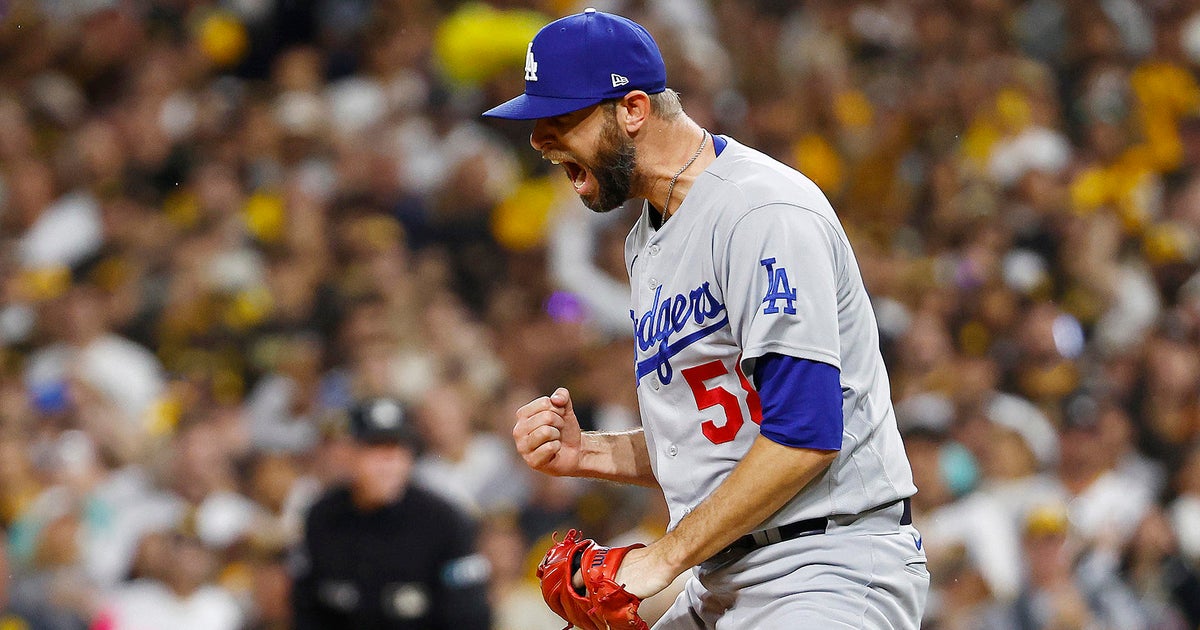 Red Sox reportedly sign righty reliever Chris Martin to two-year deal ...