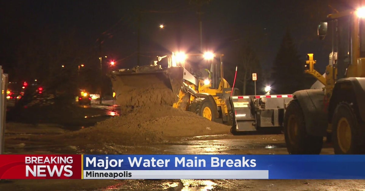 Crews still working to repair water main break in north Minneapolis ...