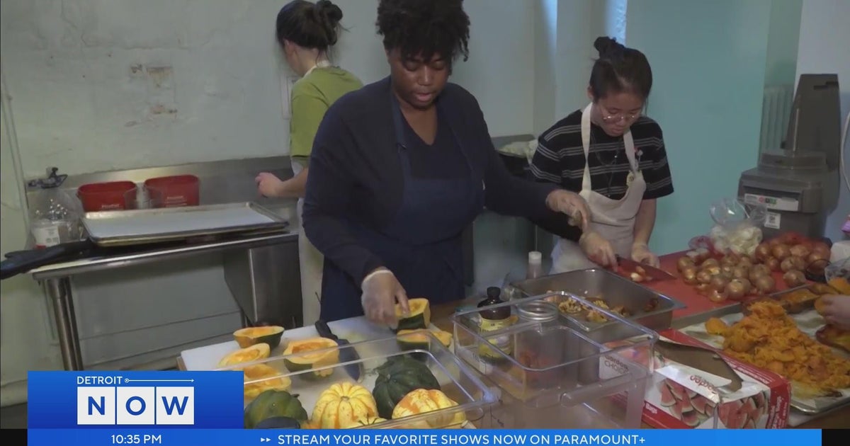 Detroit nonprofit teaching community to prevent food waste - CBS Detroit