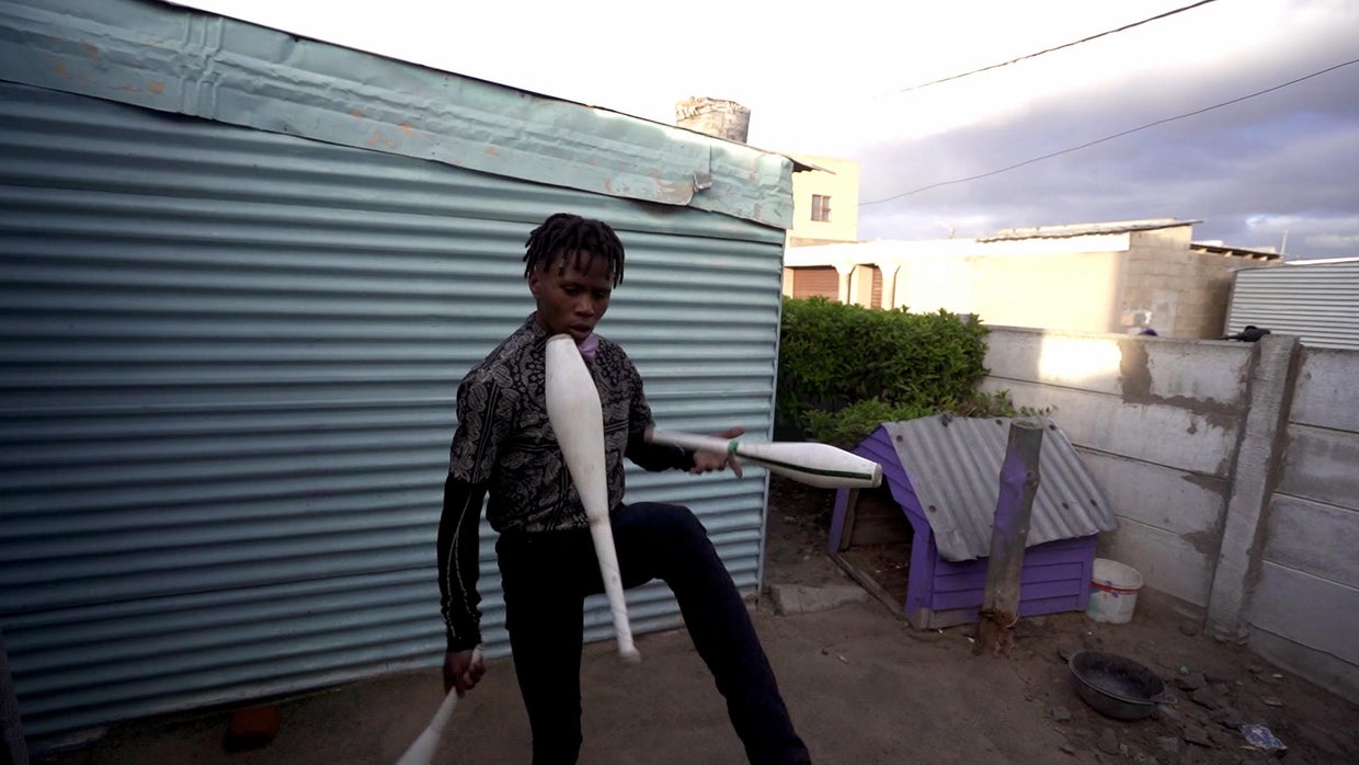 Cape Town's College of Magic: A one of a kind magic school - 60 Minutes ...