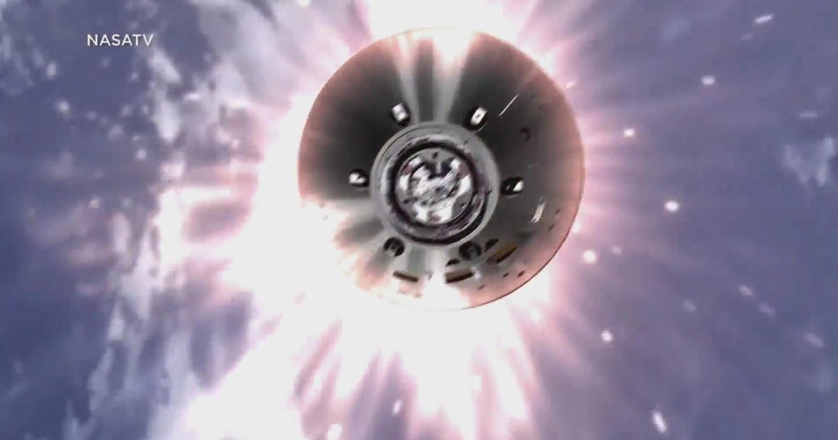 Nasas Orion Spacecraft To Arrive Back To Earth Sunday Cbs Chicago