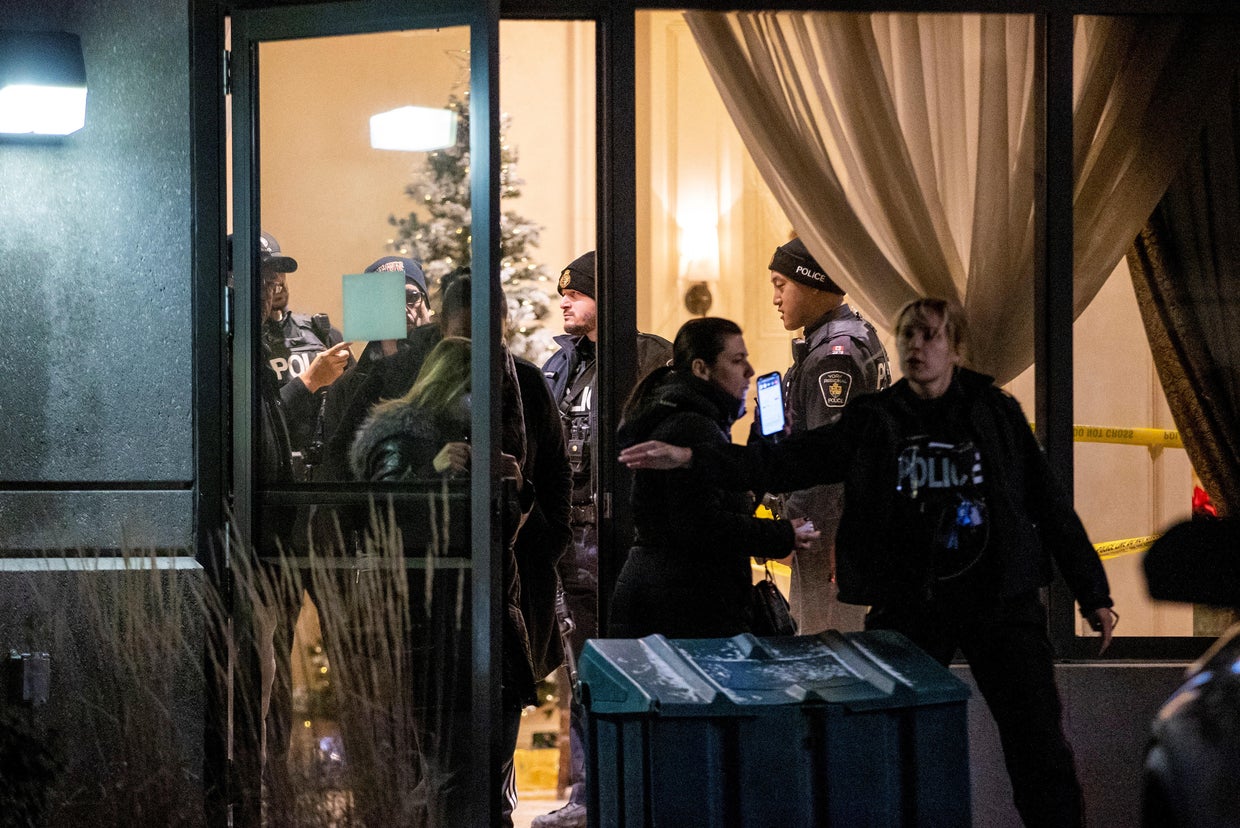 5 Dead Suspect Killed In Shooting In Condo In Toronto Suburb