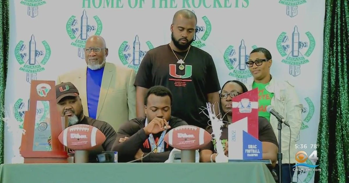 Early signing day for college football's future stars - CBS Miami