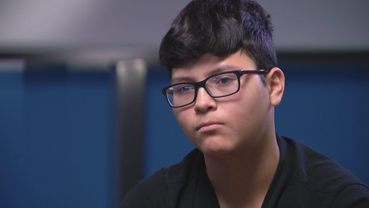 CPD officers face possible suspensions in botched 2017 raid - CBS Chicago