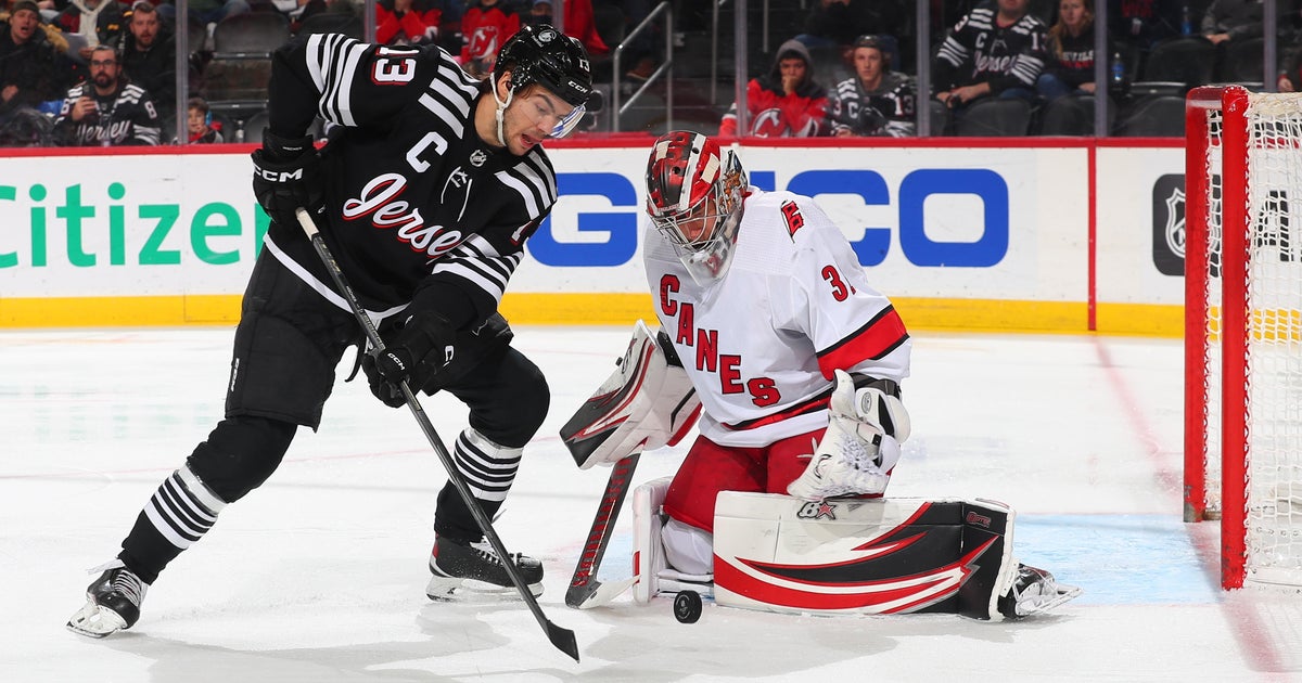 Hurricanes top Devils in shootout for 11th straight victory - CBS New York