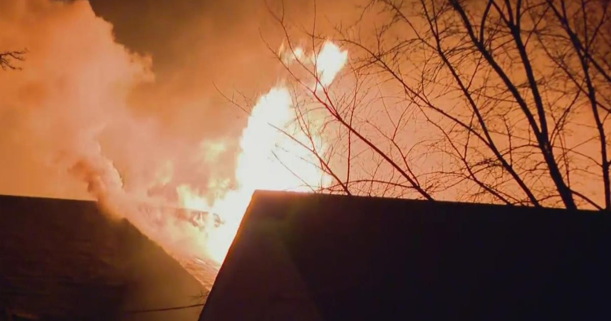 Cause revealed in Roseland house fire - CBS Chicago