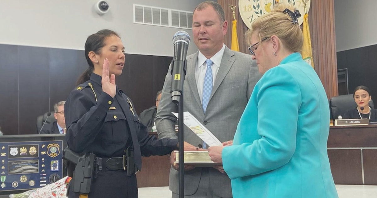 Mount Laurel Township appoints 1st-ever female police chief - CBS ...