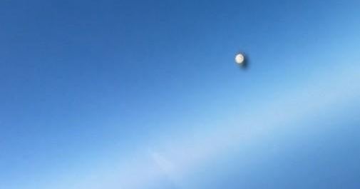 Hundreds more UFO sightings included in latest report - CBS News Hundreds more UFO sightings included in latest report - CBS News