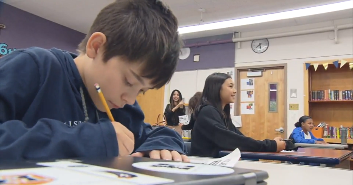 School choice enrollment launches in Denver - CBS Colorado