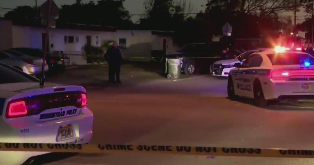 Drive-by shooting in Homestead leaves 1 dead, 3 hurt - CBS Miami