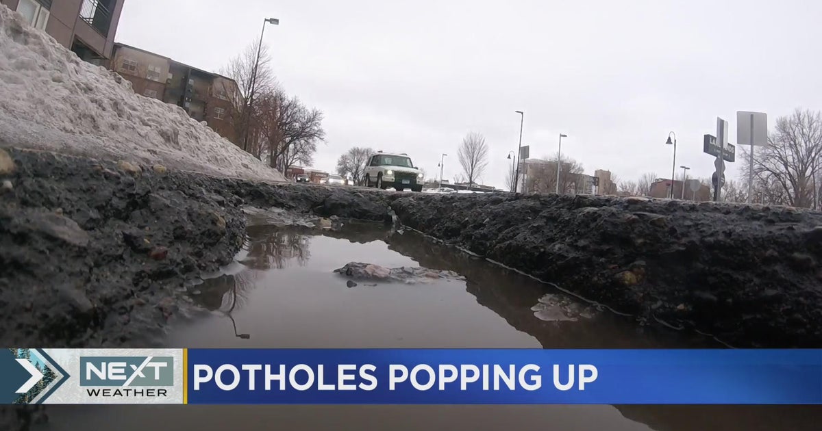 Metro roads have more potholes than usual - CBS Minnesota