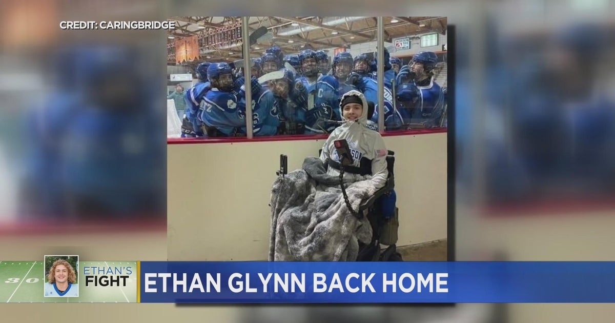 Ethan Glynn reunited with teammates - CBS Minnesota