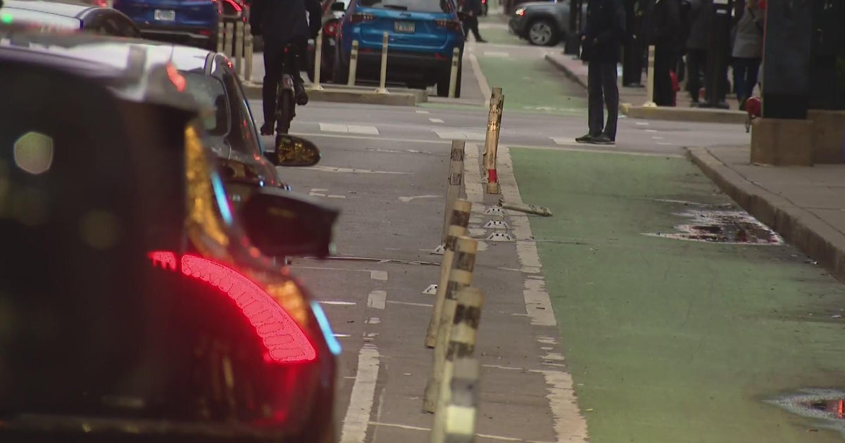Lightfoot proposes ordinance using bus cameras to enforce traffic laws ...