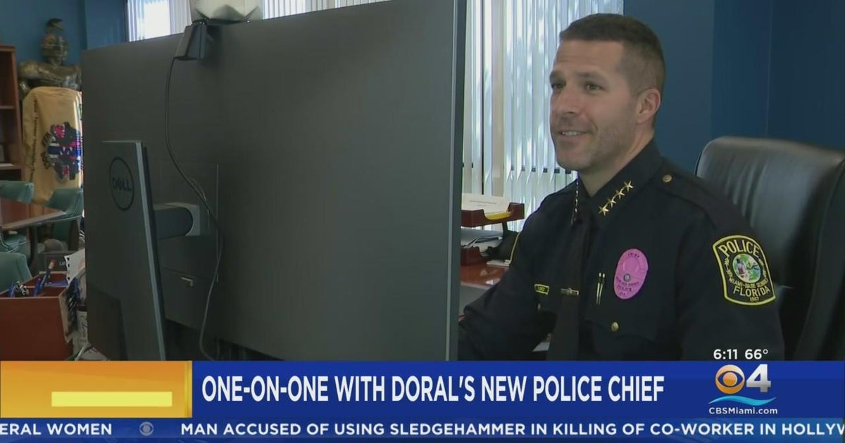 New Doral police chief plans to meet the community - CBS Miami