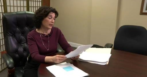 Alderman gets feedback from residents on rising crime - CBS Chicago