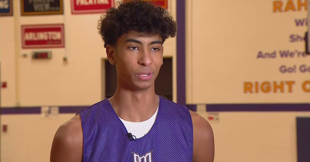 Cameron Christie continues family legacy in Rolling Meadows - CBS Chicago