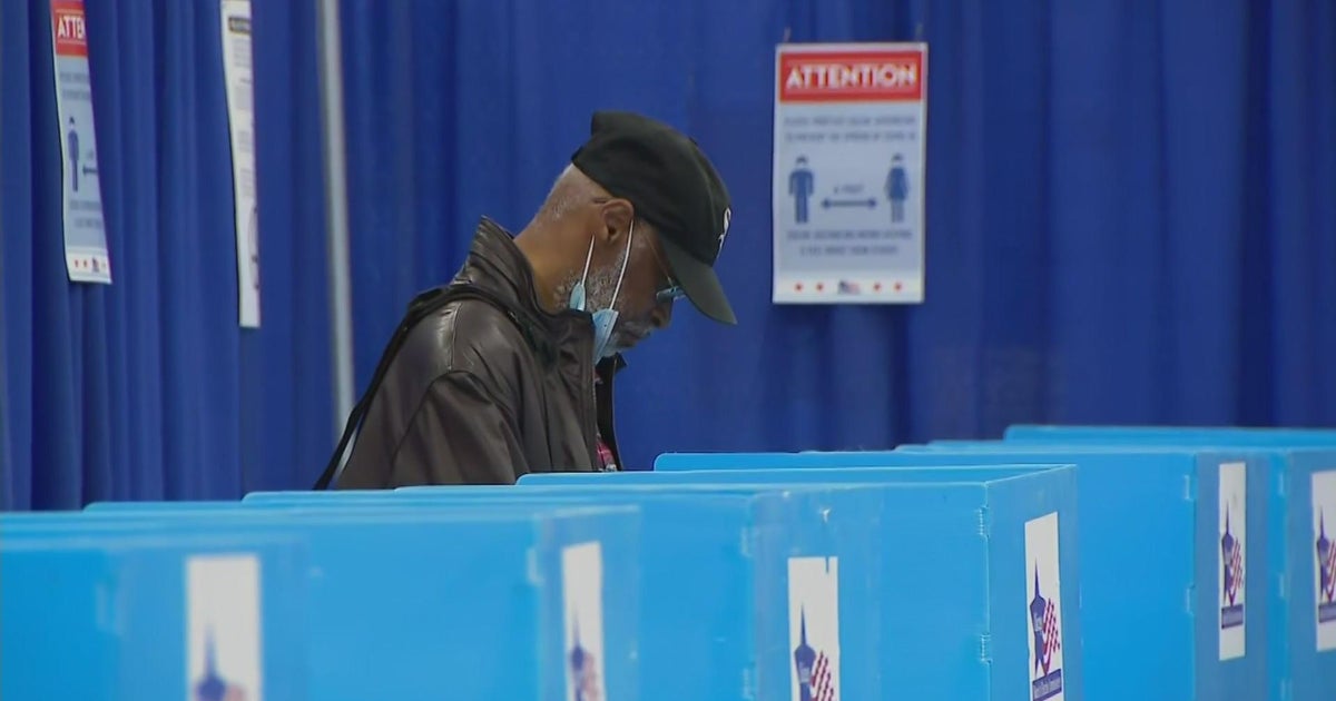 Early voting underway in The Loop - CBS Chicago