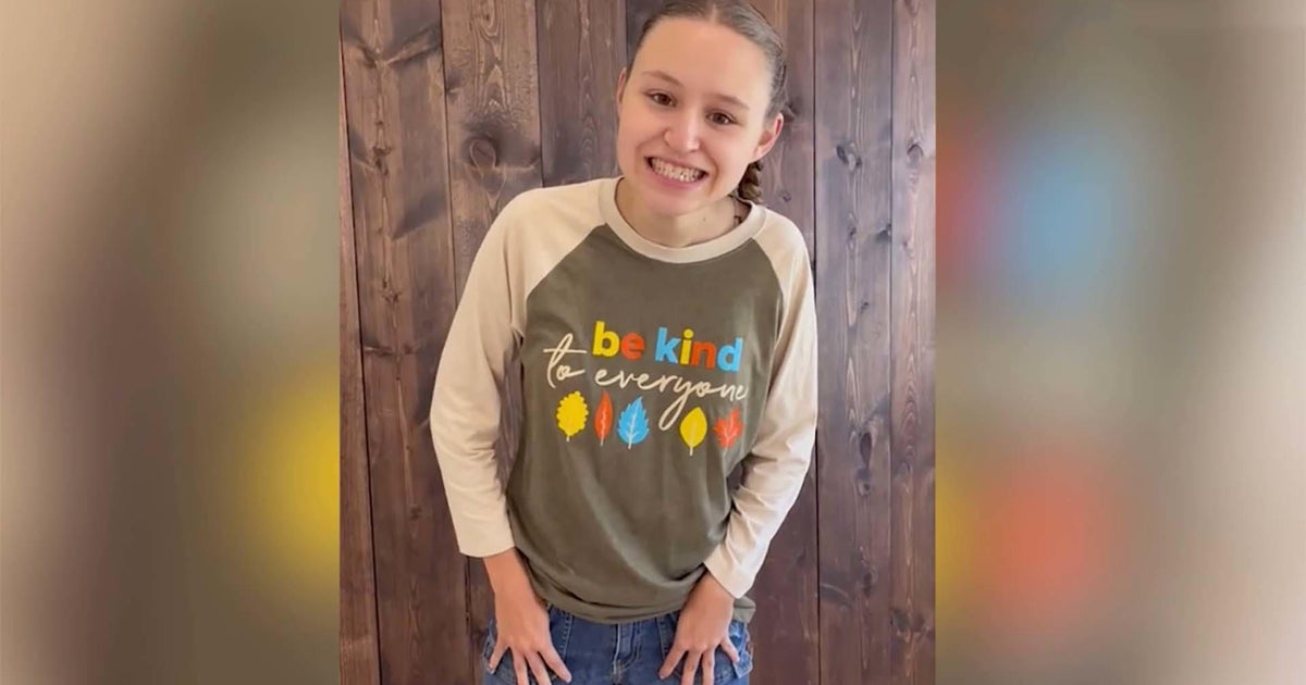 21 year old With Autism Helps Run Family T shirt Business CBS News