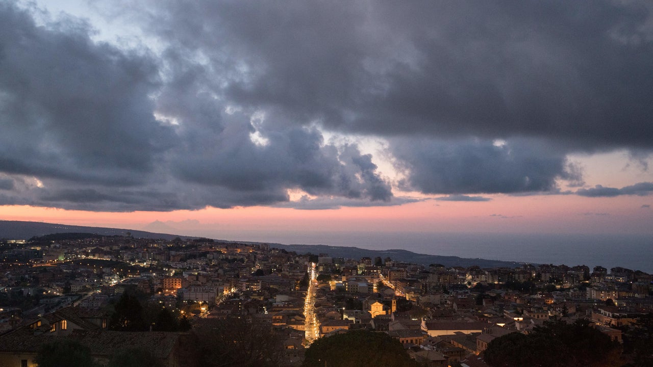 World news: Latest news, breaking news, today's news stories from ...