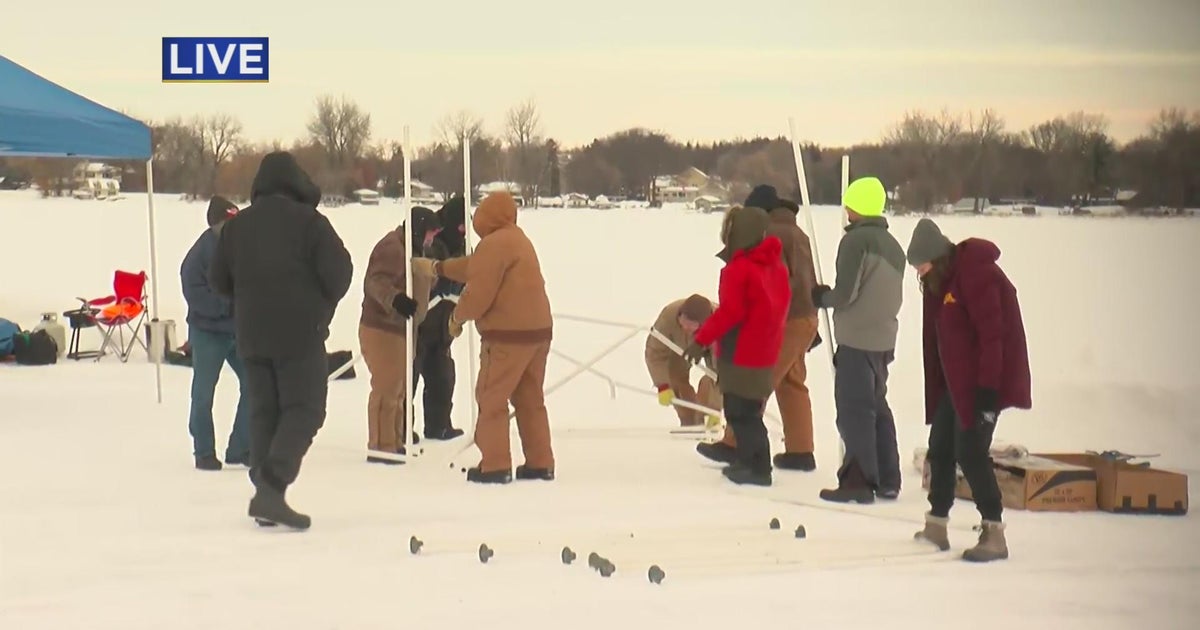 North American Ice Diving and SCUBA Festival kicks off - CBS Minnesota