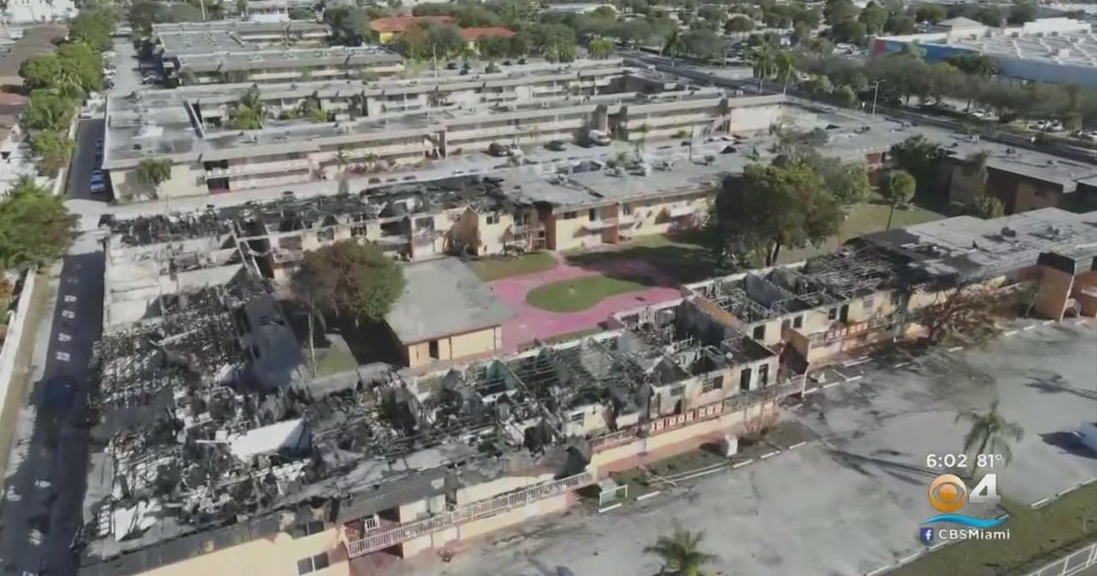 Residents displaced by Miami Gardens fire learn building was not insured - CBS Miami