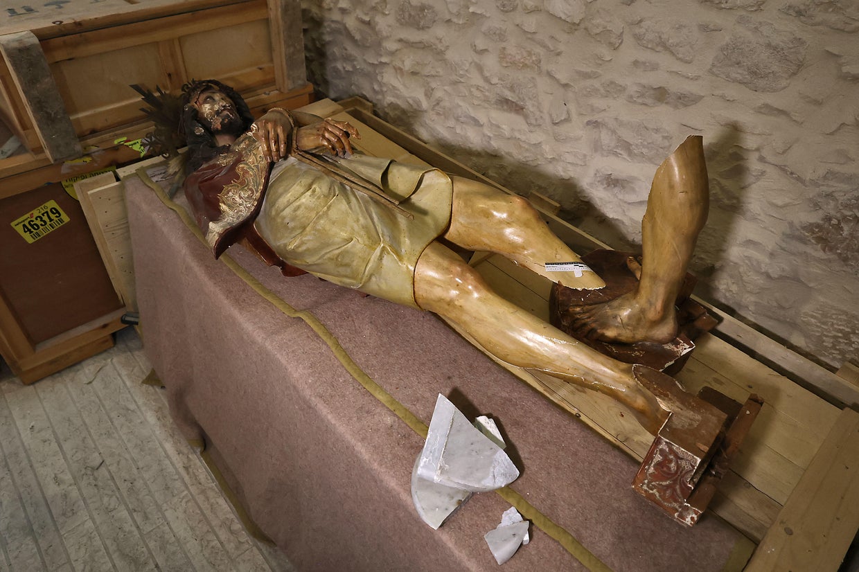 American tourist arrested for alleged attack on Jesus statue in ...