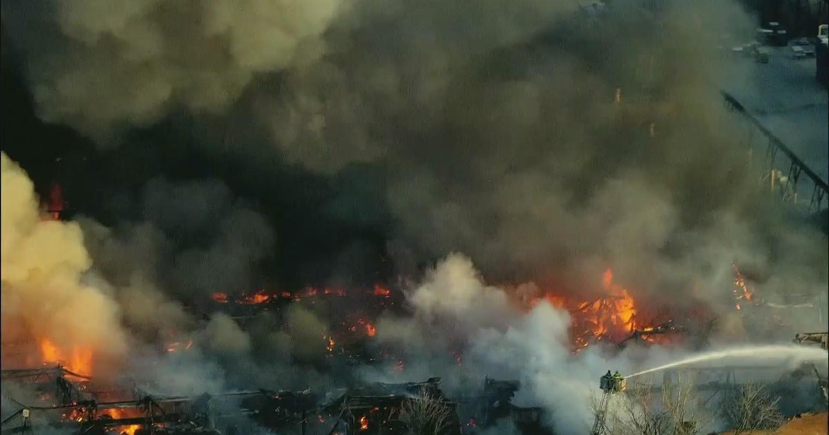 Chopper 2 over scrap yard fire in Chicago Heights - CBS Chicago