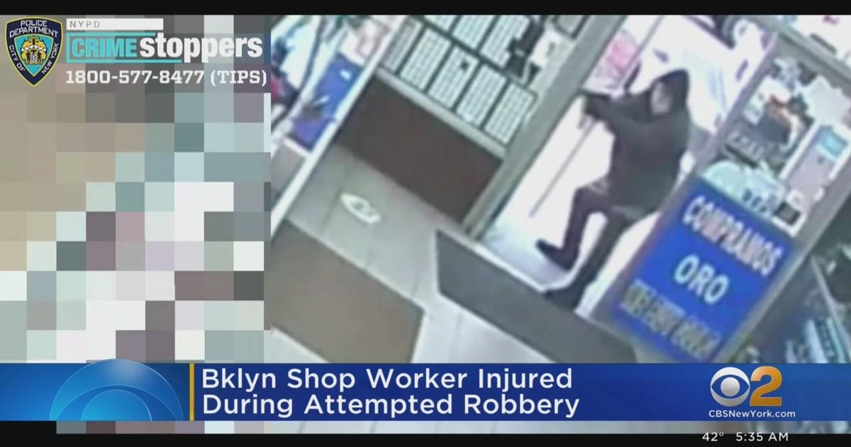 Armed robbery at Brooklyn jewelry store - CBS New York